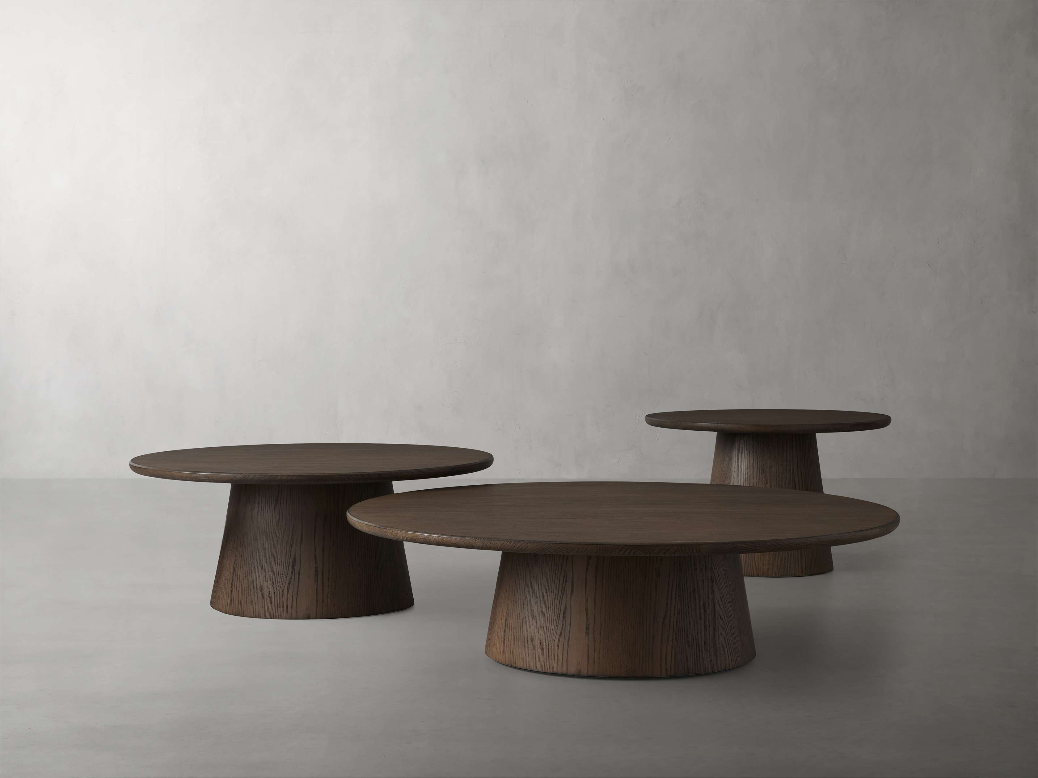 Hemmings Nesting Coffee Table Cluster in Chestnut – Ceenwe